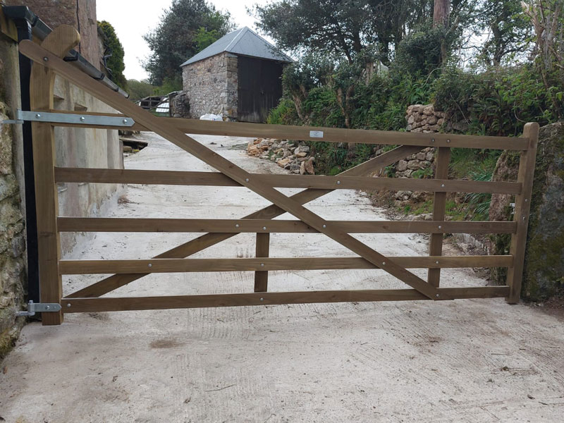 Rattery Sawmill - Field Gates